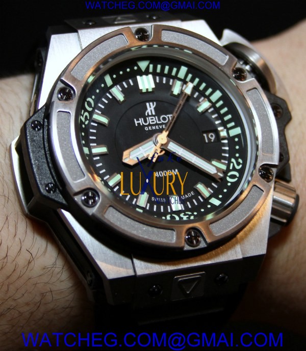 Hublot Oceanographic 4000 M Diver Hands-On,watches NEWS Blog
